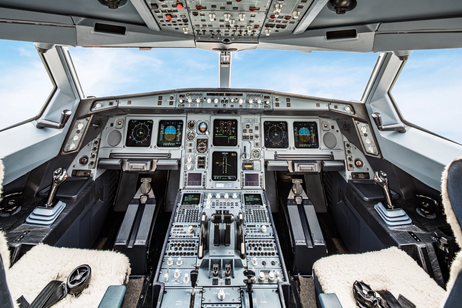 Airbus ACJ330 P4-MLO | Private Jet | Global Jet